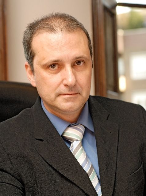 Biografía – Web Oficial de Albert Jovell